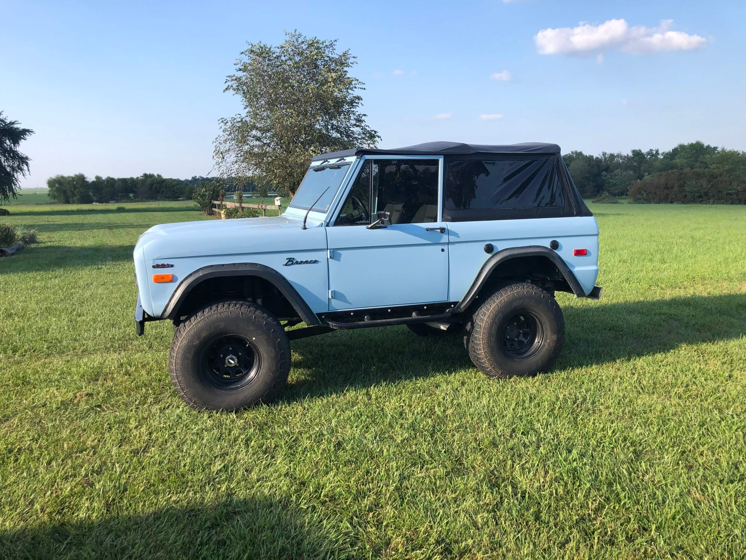 Thom M. - 1973 Bronco | James Duff Inc.